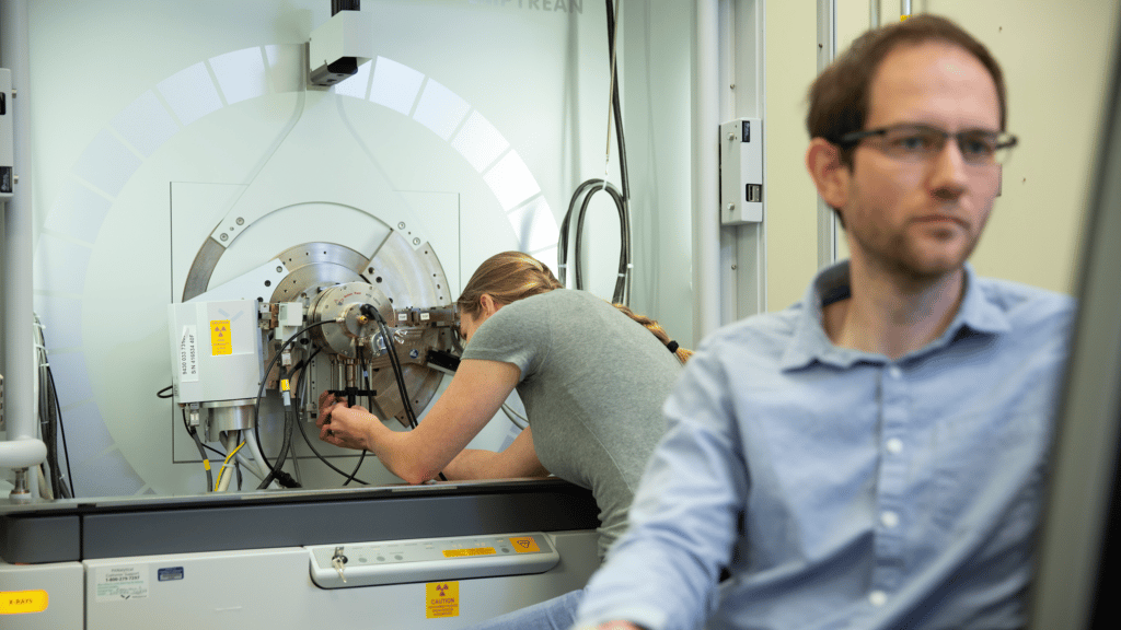 Diffraction Facility - Institute for Advanced Materials & Manufacturing